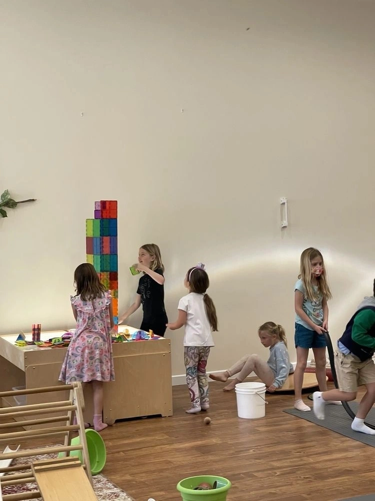 Imaginology Kids - Book Child Care with BUMO